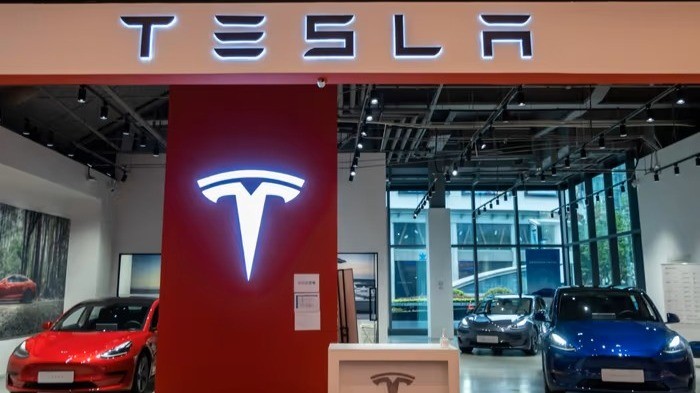 Tesla Makes Official India Debut with Mumbai Showroom, Signaling Bold ...